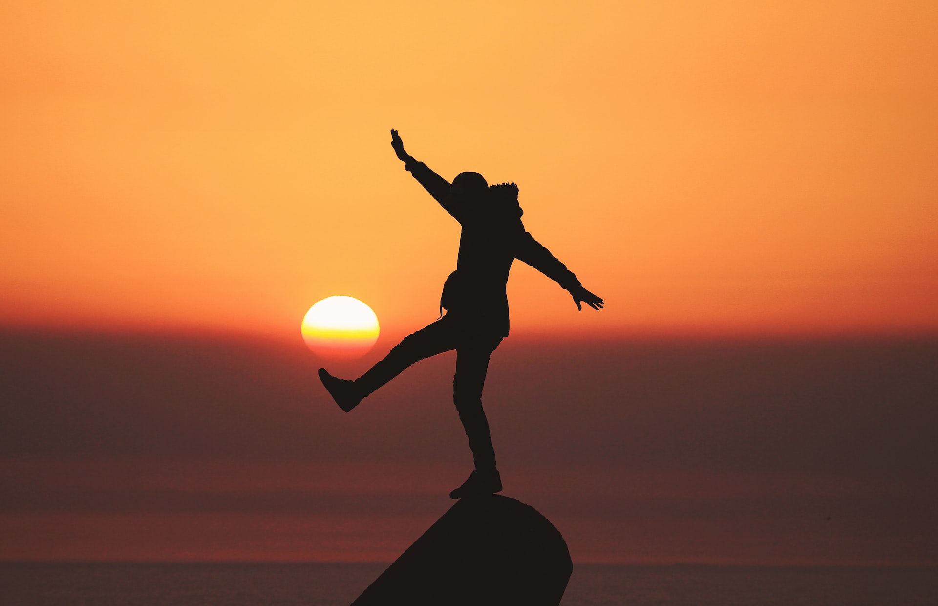 How To Lead A Happy Life | Brian Tracy